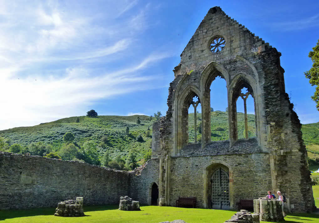 Valle Crucis Abbey - Gogledd Ddwyrain Cymru - North East Wales