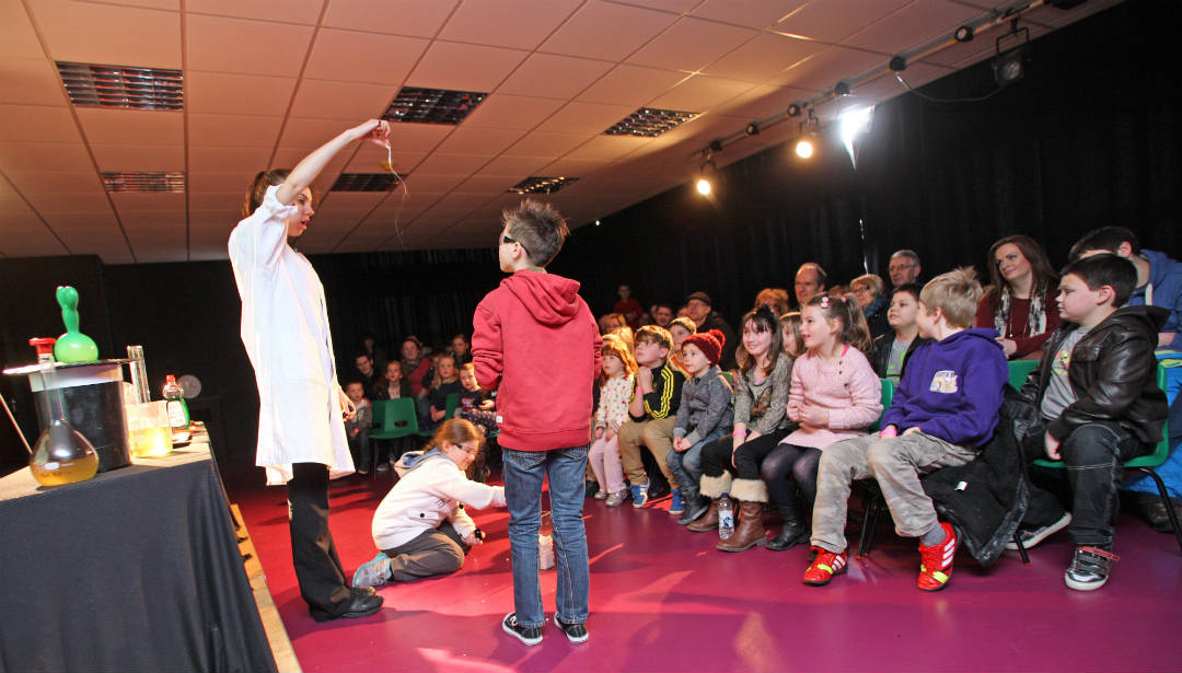 Xplore! - Gogledd Ddwyrain Cymru - North East Wales