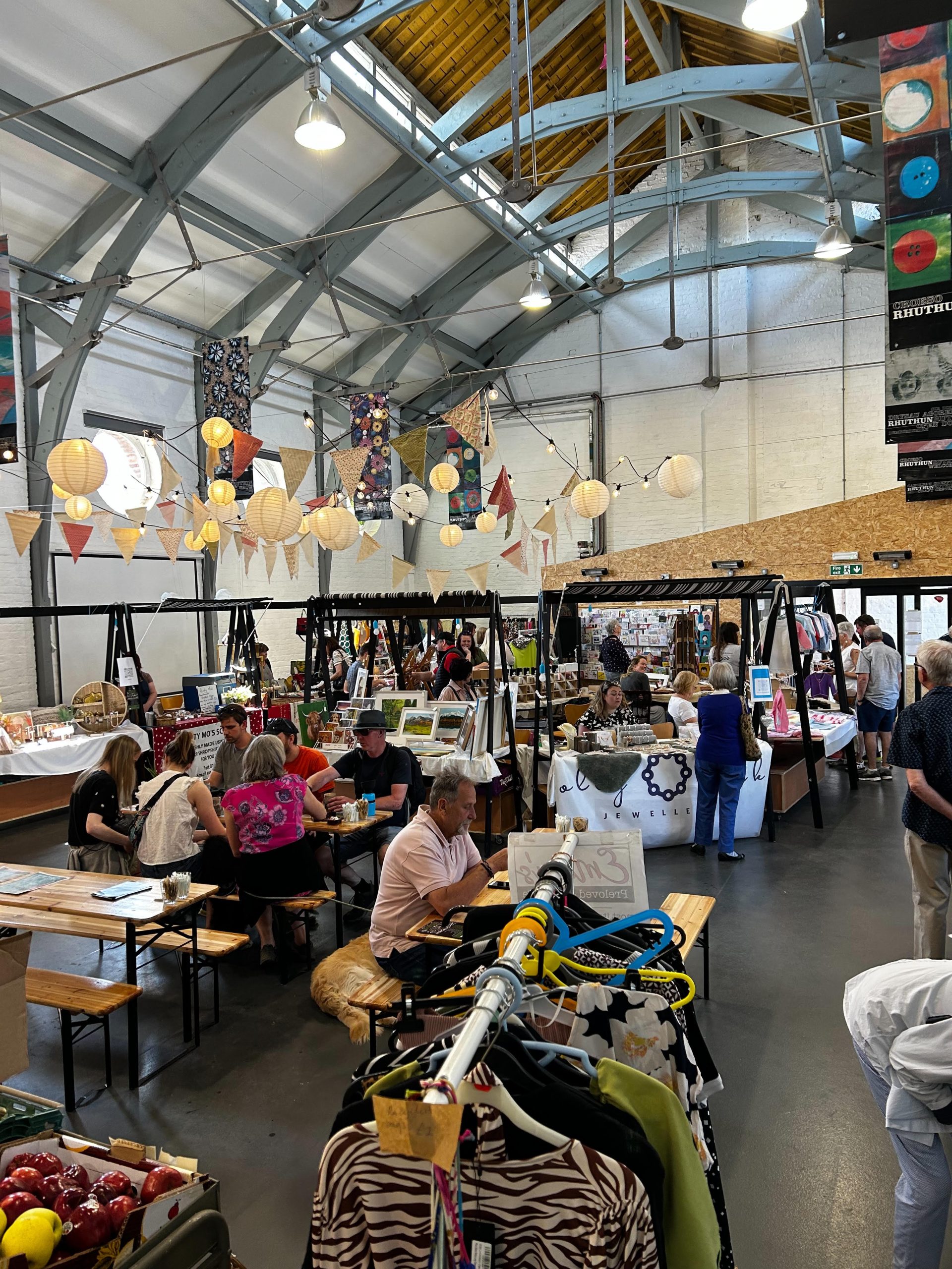 Ruthin Artisan Market - Gogledd Ddwyrain Cymru - North East Wales